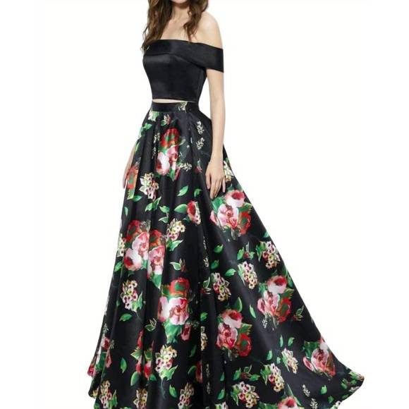 Angela & Alison | Dresses | New Angela Alison Two Piece Floral Ballgown ...